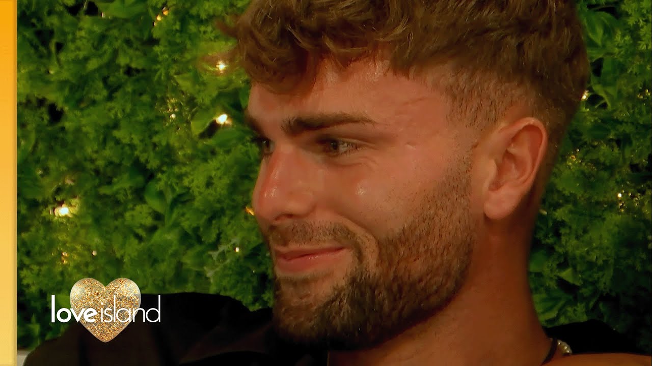 Tom's in a triangle with Olivia and Zara | Love Island Series 9 - The Global Herald