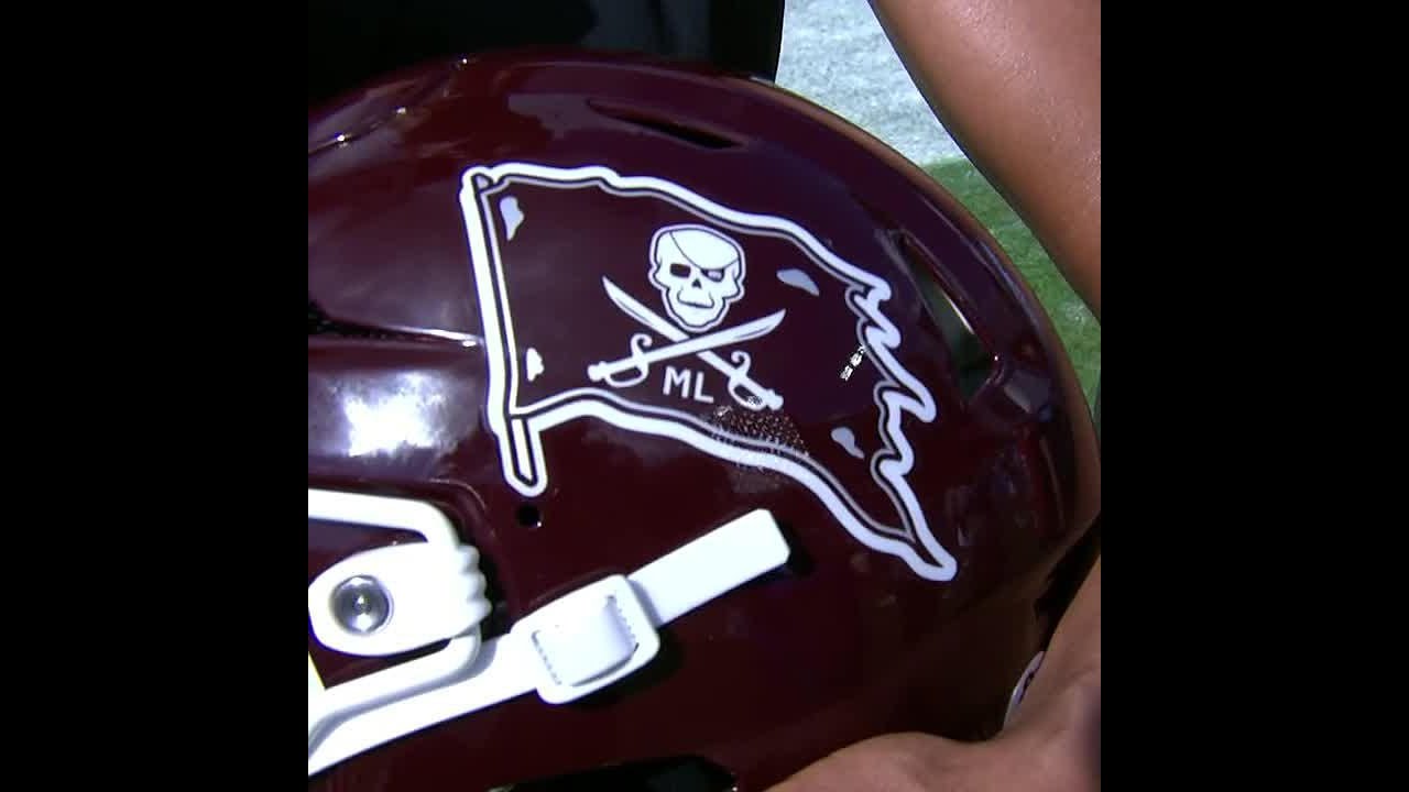 Mississippi State dawning a pirate flag logo in honor of Mike Leach ️ ...