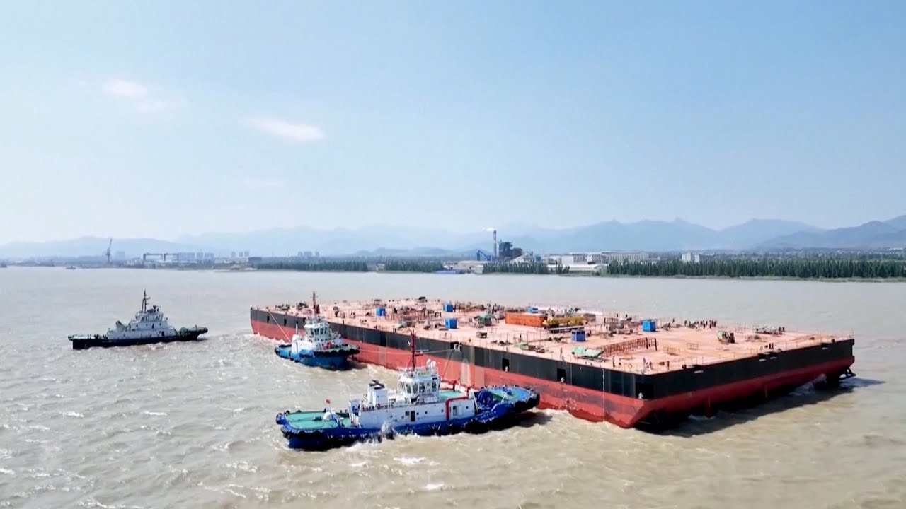 First tower installed for world's largest wide flat shallow draft semi ...