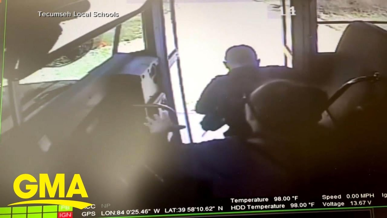 Ohio bus driver saves boy from oncoming car - The Global Herald