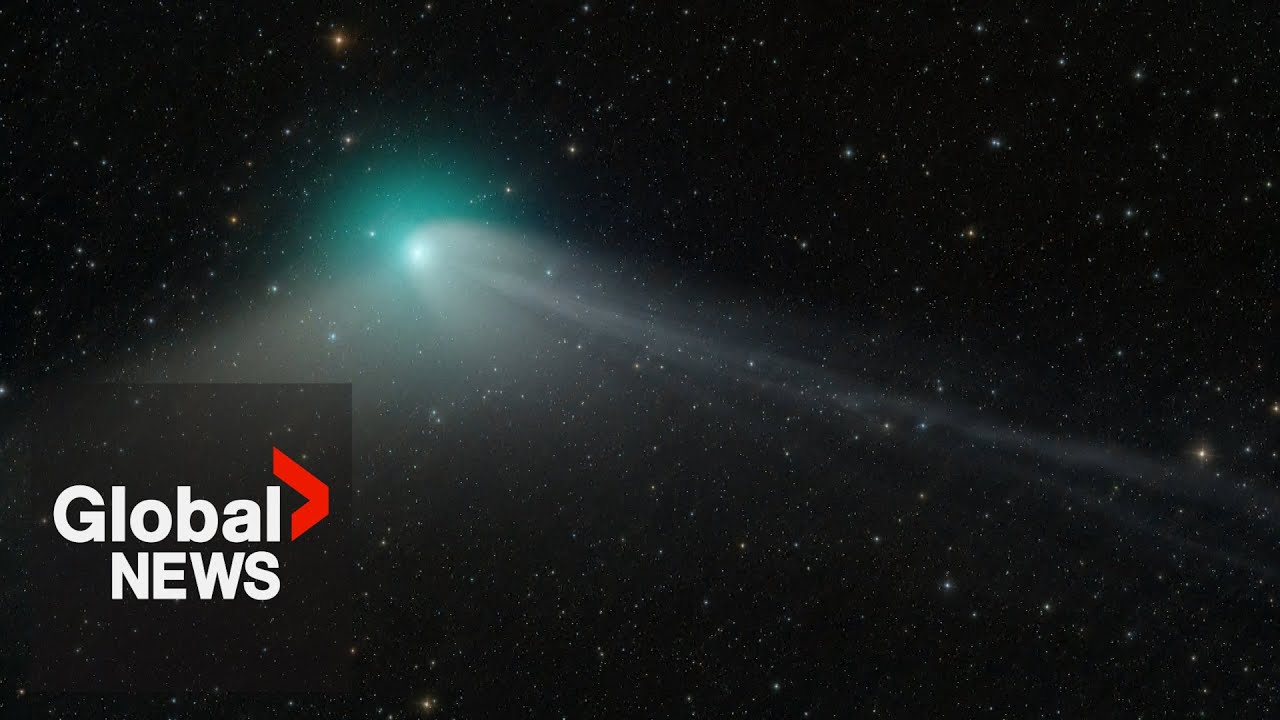 Astronomers view "green comet" in closest pass to Earth in 50,000 years ...