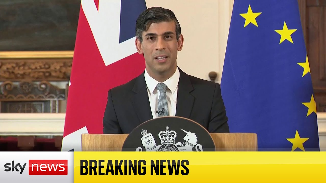 Northern Ireland: PM hails 'decisive breakthrough' and 'new way forward ...