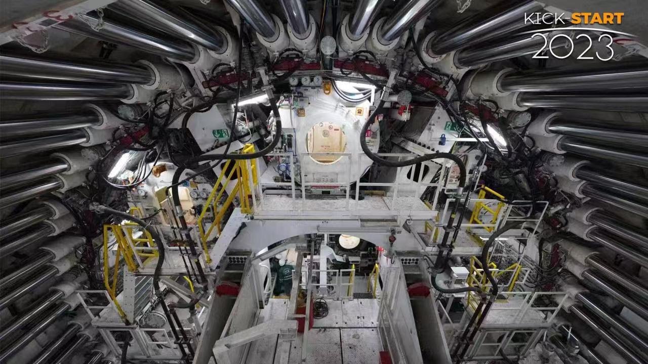 Live: Shanghai's first metro line crossing Yangtze River under ...