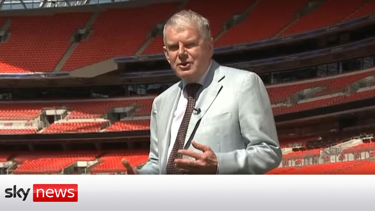 John Motson, legendary BBC football commentator, dies aged 77 - The ...