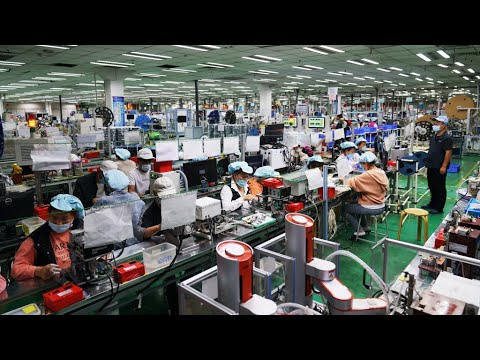 Through the Storm: How Apple's largest smartphone production base pick ...