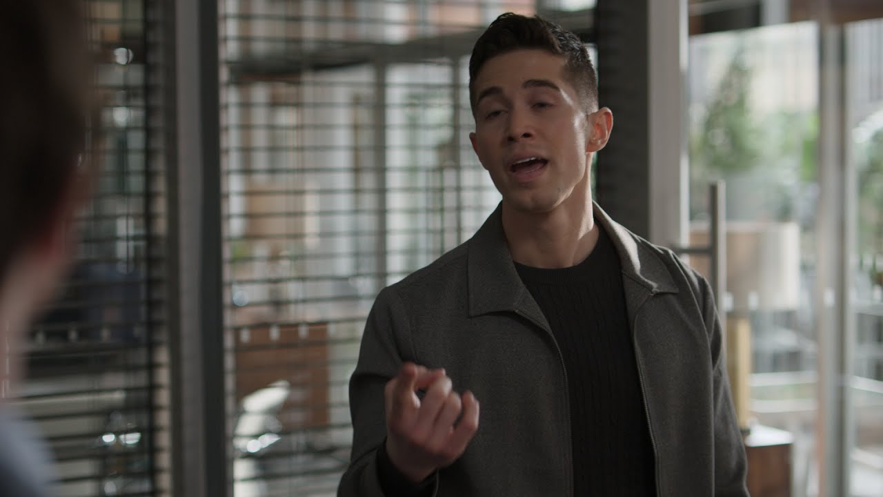 Dr. Daniel Perez's Dash Through the Hospital - The Good Doctor - The ...