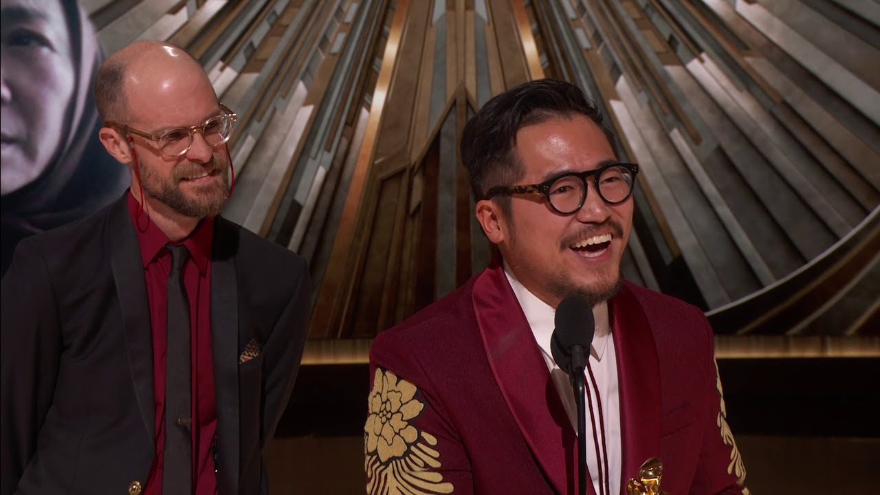 Daniel Kwan and Daniel Scheinert Accept the Oscar for Directing - The ...