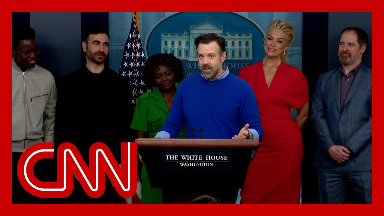 'Ted Lasso' star takes question from a 'familiar face' at White House ...