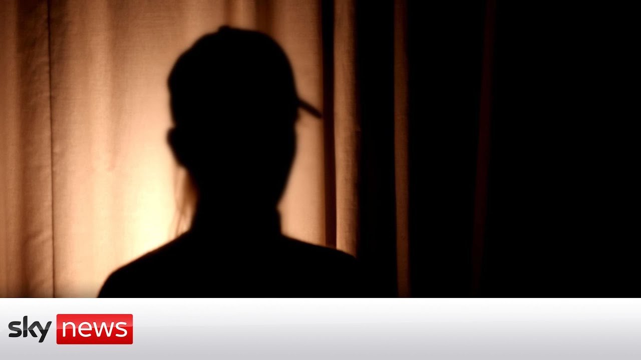 'I wouldn't feel safe calling 999' - Woman alleges abuse by police ...