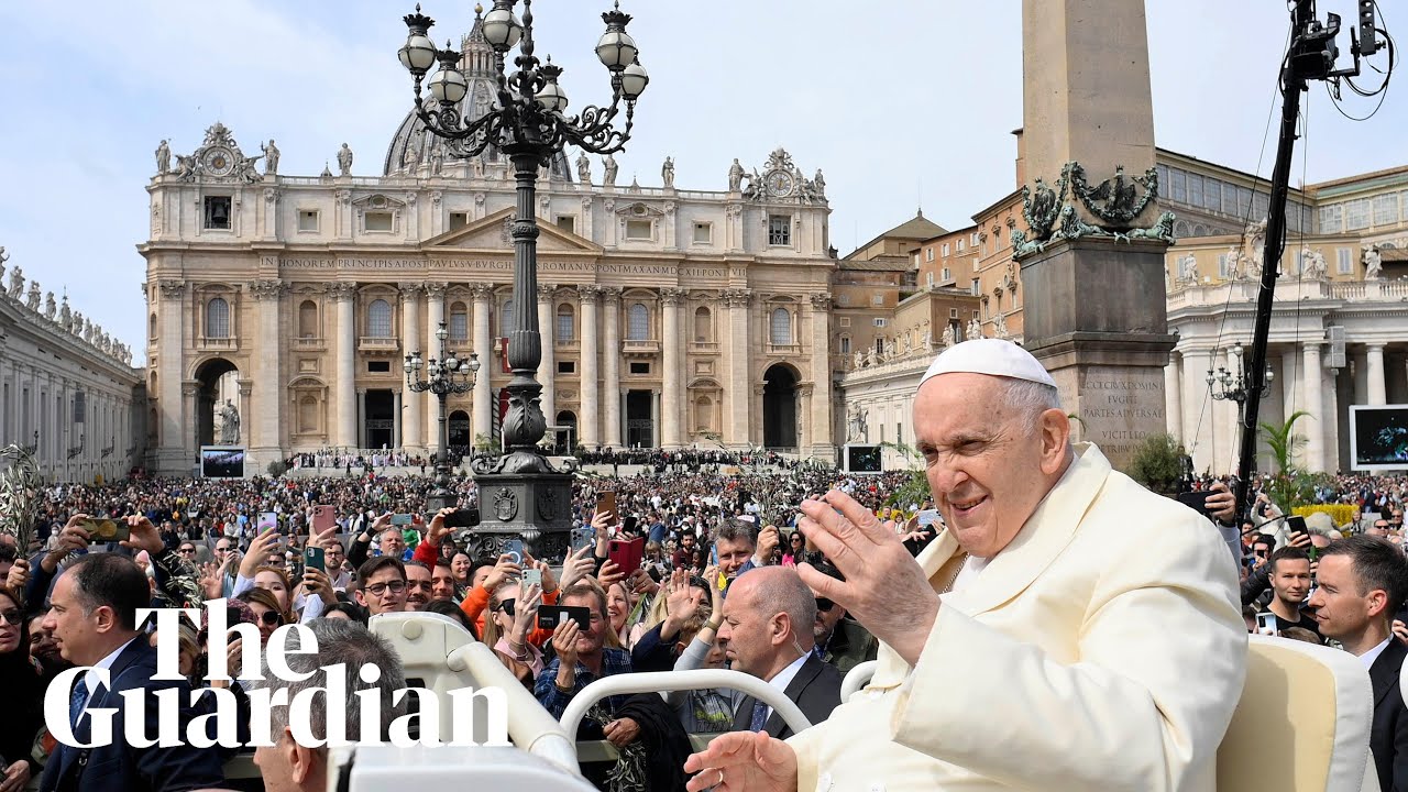 Pope Francis celebrates Palm Sunday mass day after leaving hospital ...