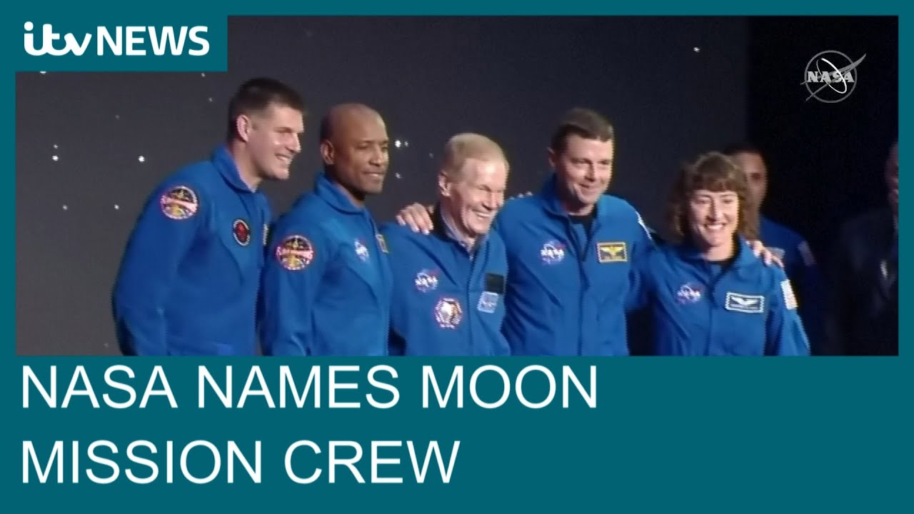 NASA's first moon crew in 50 years includes one woman and three men ...