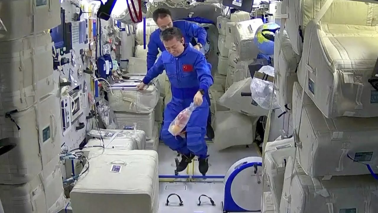 New footage of Tianzhou-6 cargo ship docking with China Space Station ...