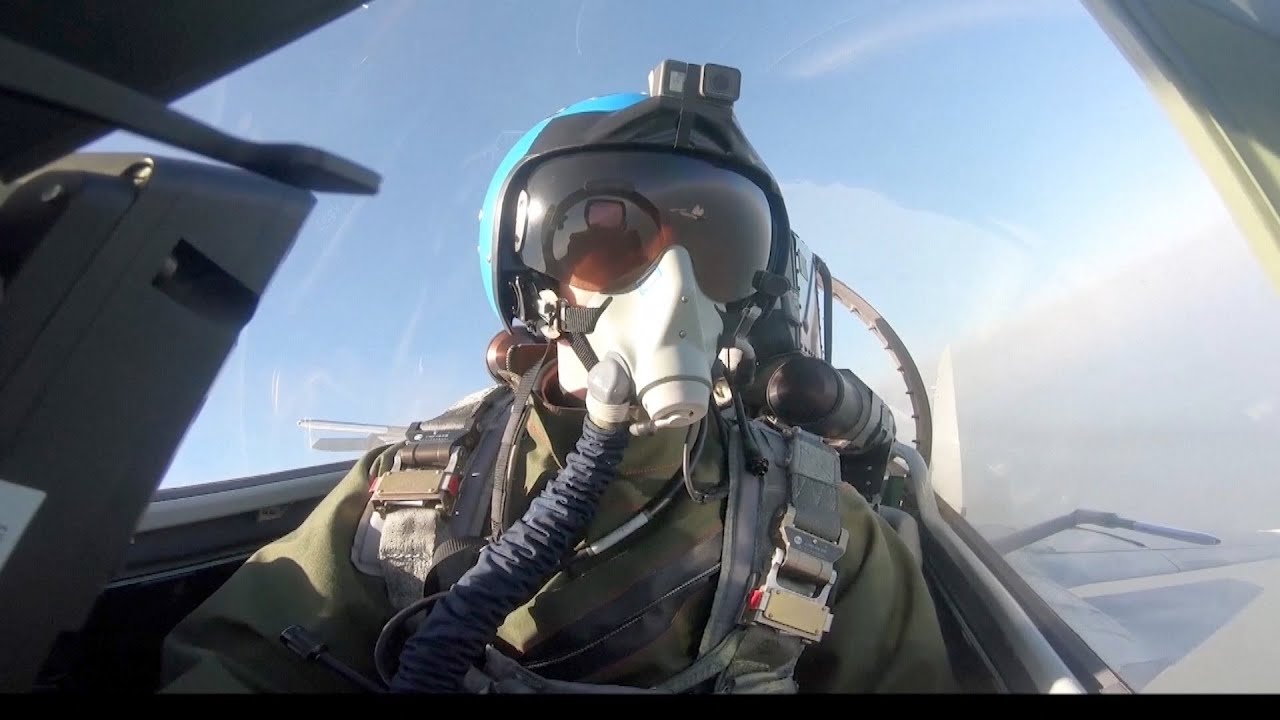 New batch of China's cadet pilots complete first solo flight training ...