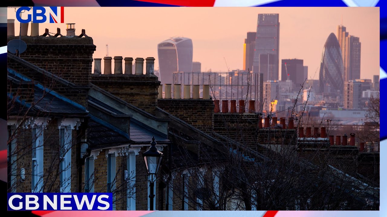 Green quango Natural Britain accused of blocking 150,000 new houses due ...