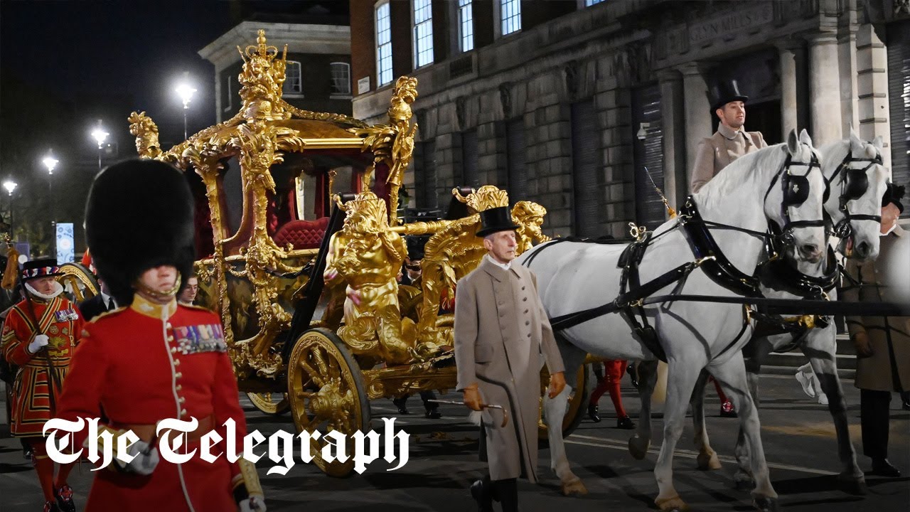 Coronation: Crowds catch first glimpse of Royal carriages at overnight ...