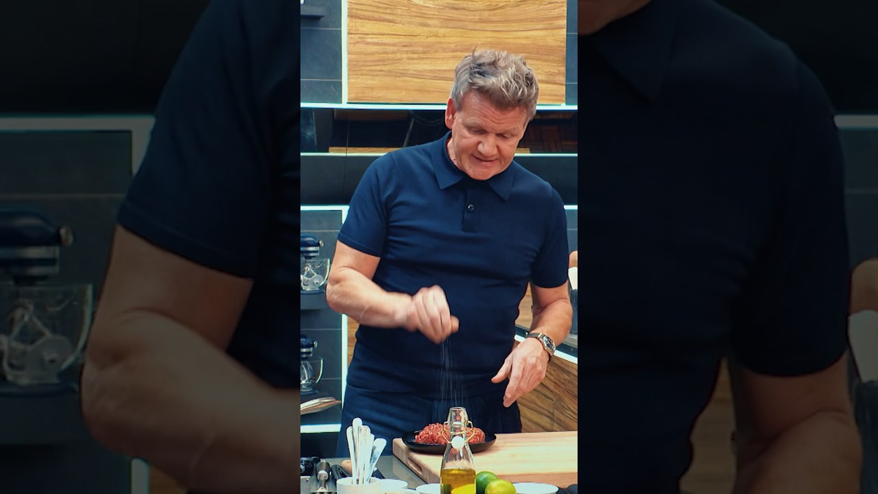 Who fries their mince ?!? C’mon Paul ! Watch the full episode of Next ...