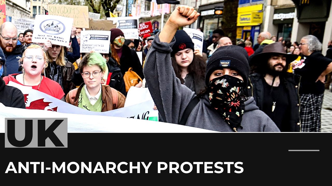 Head of UK anti-monarchy group arrested at coronation protest - The ...