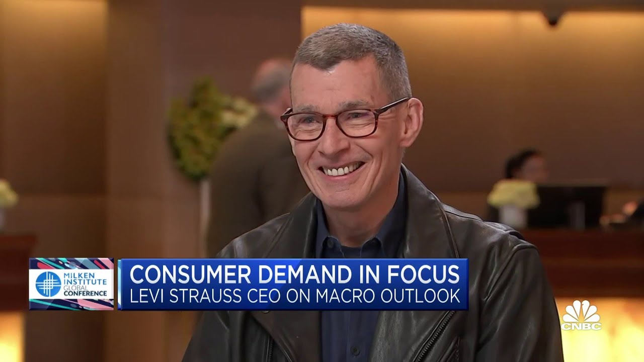 We're seeing a bifurcation between low-end and high-end consumers: Levi ...
