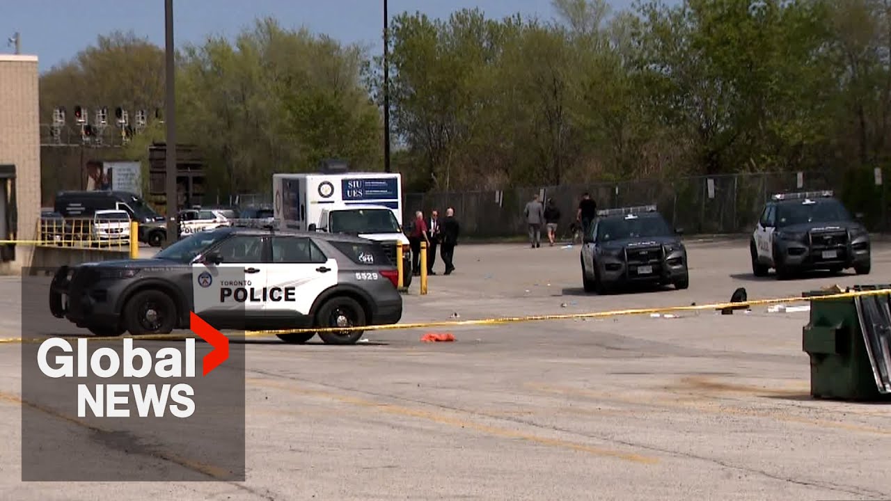 Man "armed with a knife" shot, killed by Toronto police officer - The ...