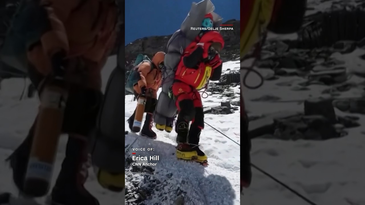 Sherpa performs rare rescue on Everest - The Global Herald