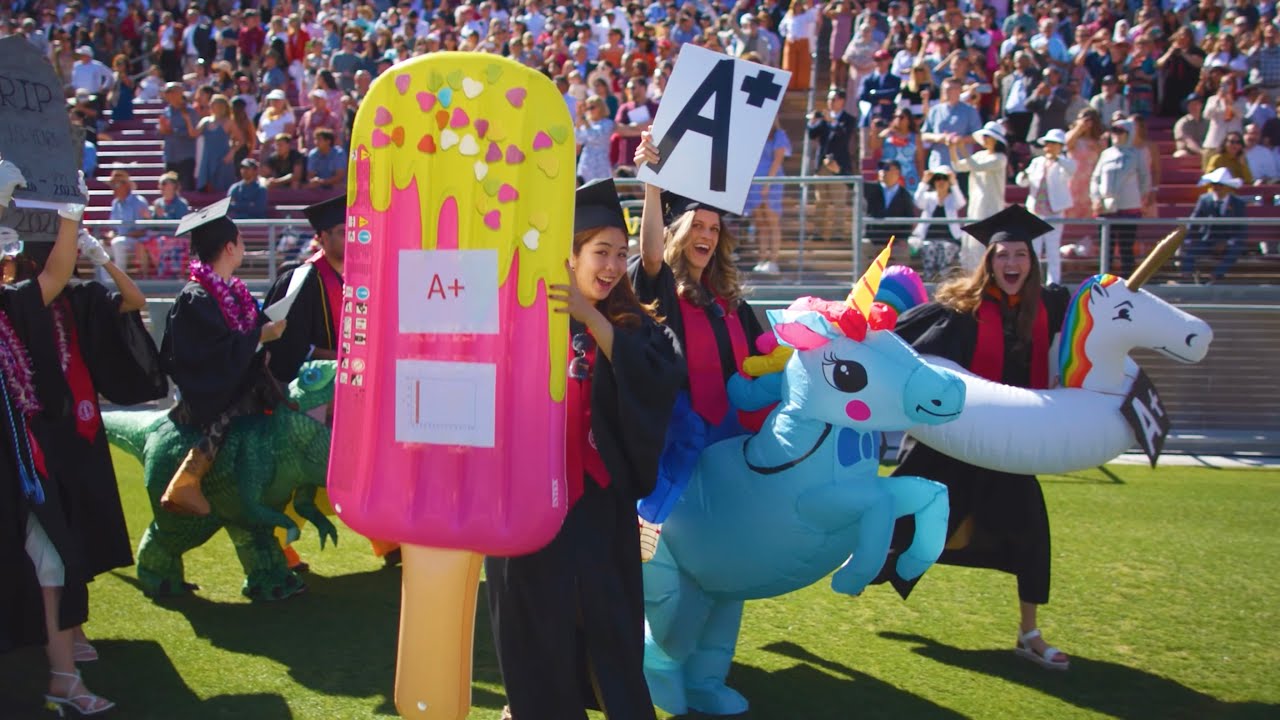 Stanford’s 2023 Commencement Wacky Walk - The Global Herald