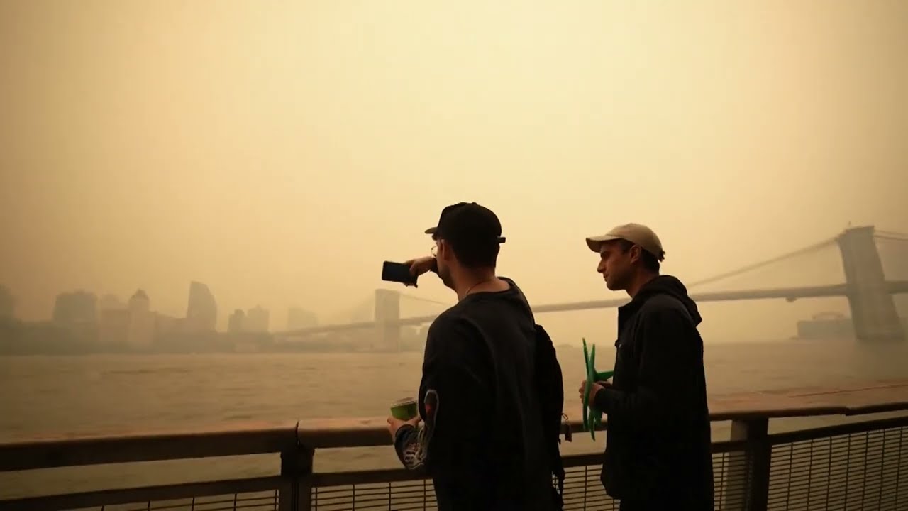 orange haze from wildfires still makes it hard to see in New York City ...