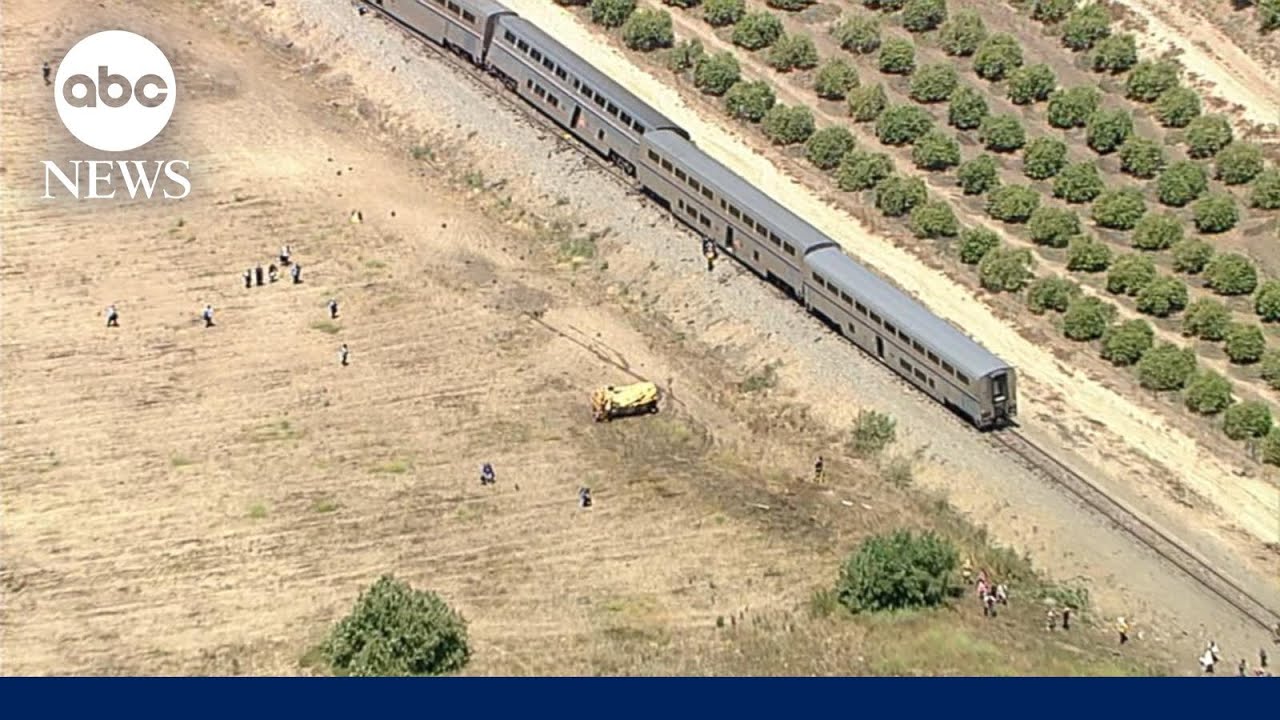 Amtrak Train Derails After Crashing Into Water Truck The Global Herald