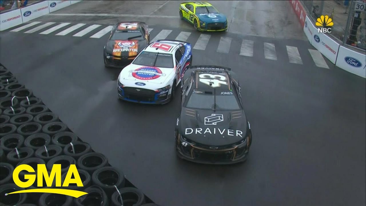NASCAR takes to the streets of Chicago in first-ever city street race l ...