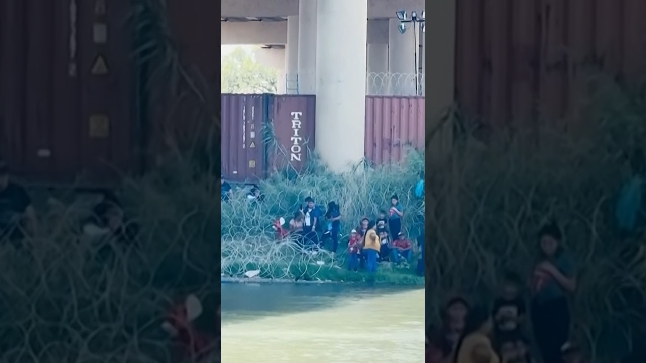 Texas Installs Razor Wire on US-Mexico Border - The Global Herald