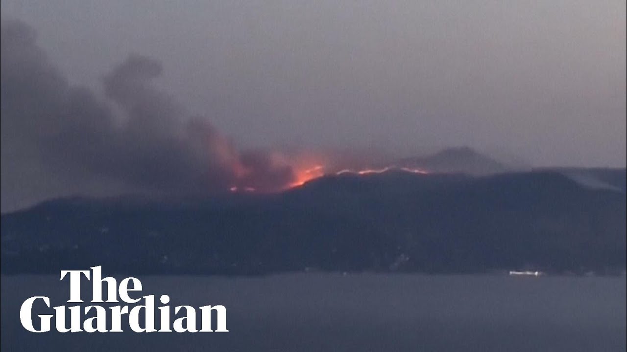 Wildfire on Greek island of Corfu visible from Albania - The Global Herald