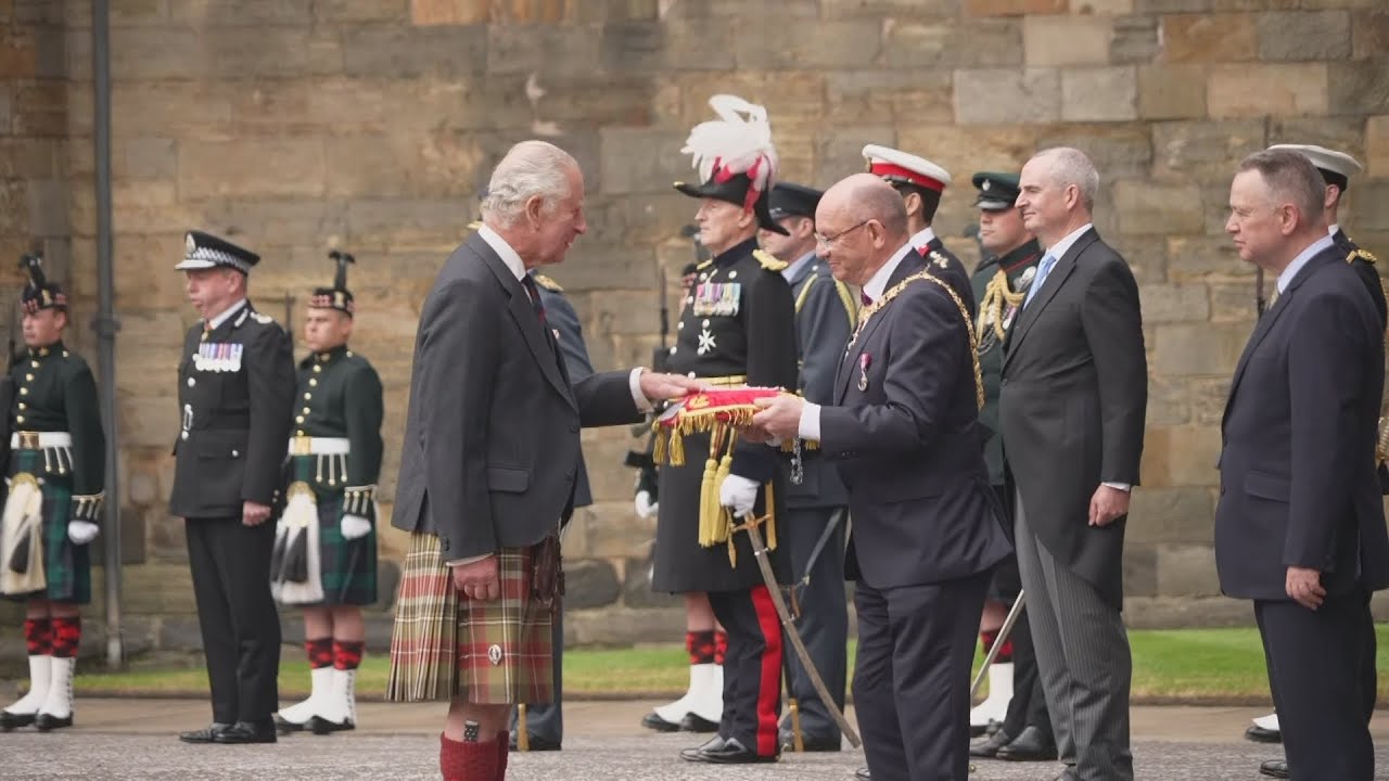 King Charles receives the Keys to the City of Edinburgh - The Global Herald
