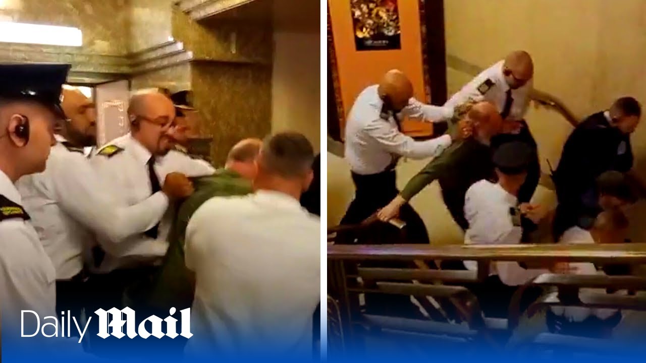 Moment Harrods security manhandle photographer during Just Stop Oil ...