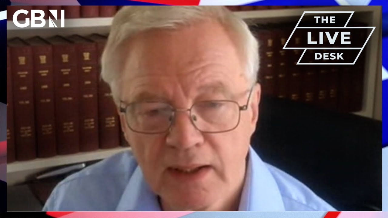 'Every Brit should have a legal right to a bank account' | David Davis shares support for Farage ...