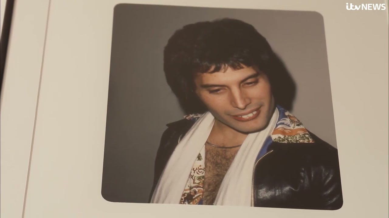Early pictures of the rock band Queen are to go on display for the ...