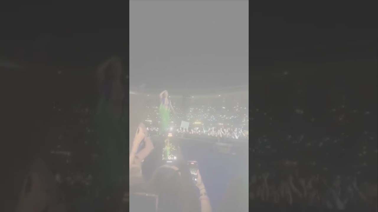 Harry Styles hit in face by object thrown from crowd during Vienna show ...