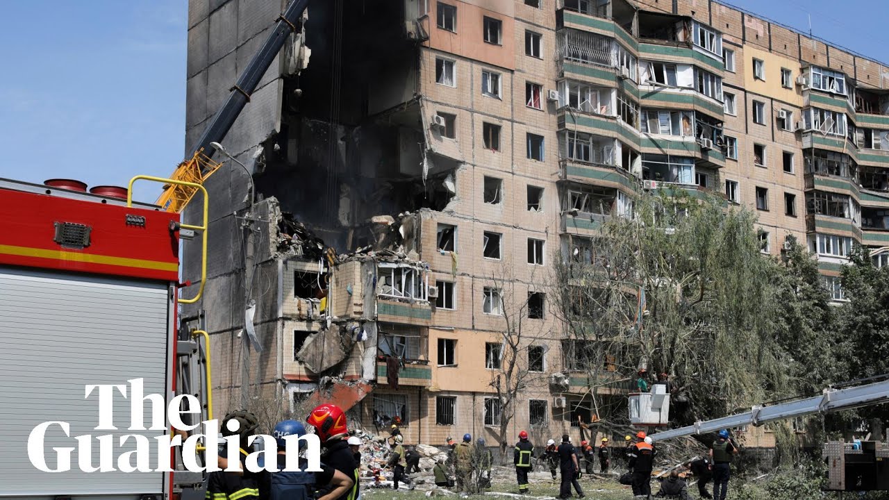 Russian missile strikes high-rise apartment in Kryvyi Rih, Ukraine ...