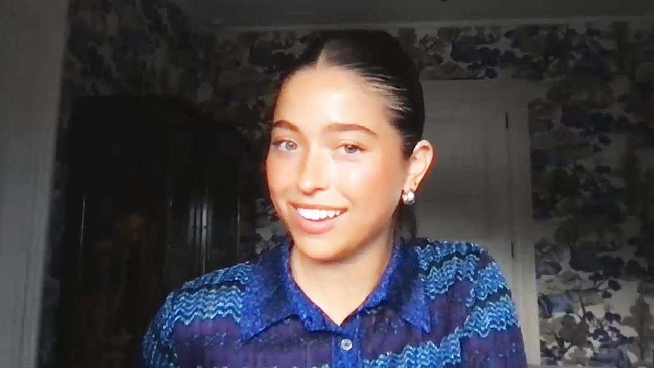 Lola Consuelos on Tackling Music and Industry Advice From Her Parents ...