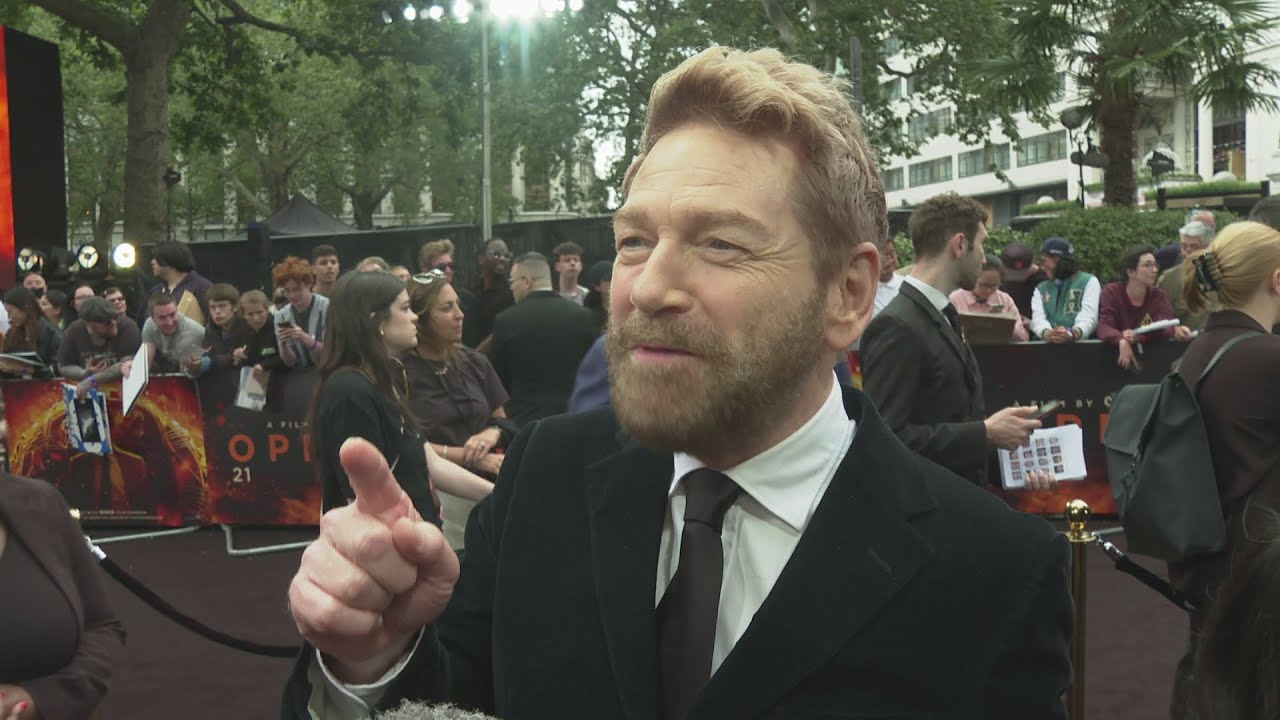 Kenneth Branagh sporting an "evolutionary beard" at premiere - The ...