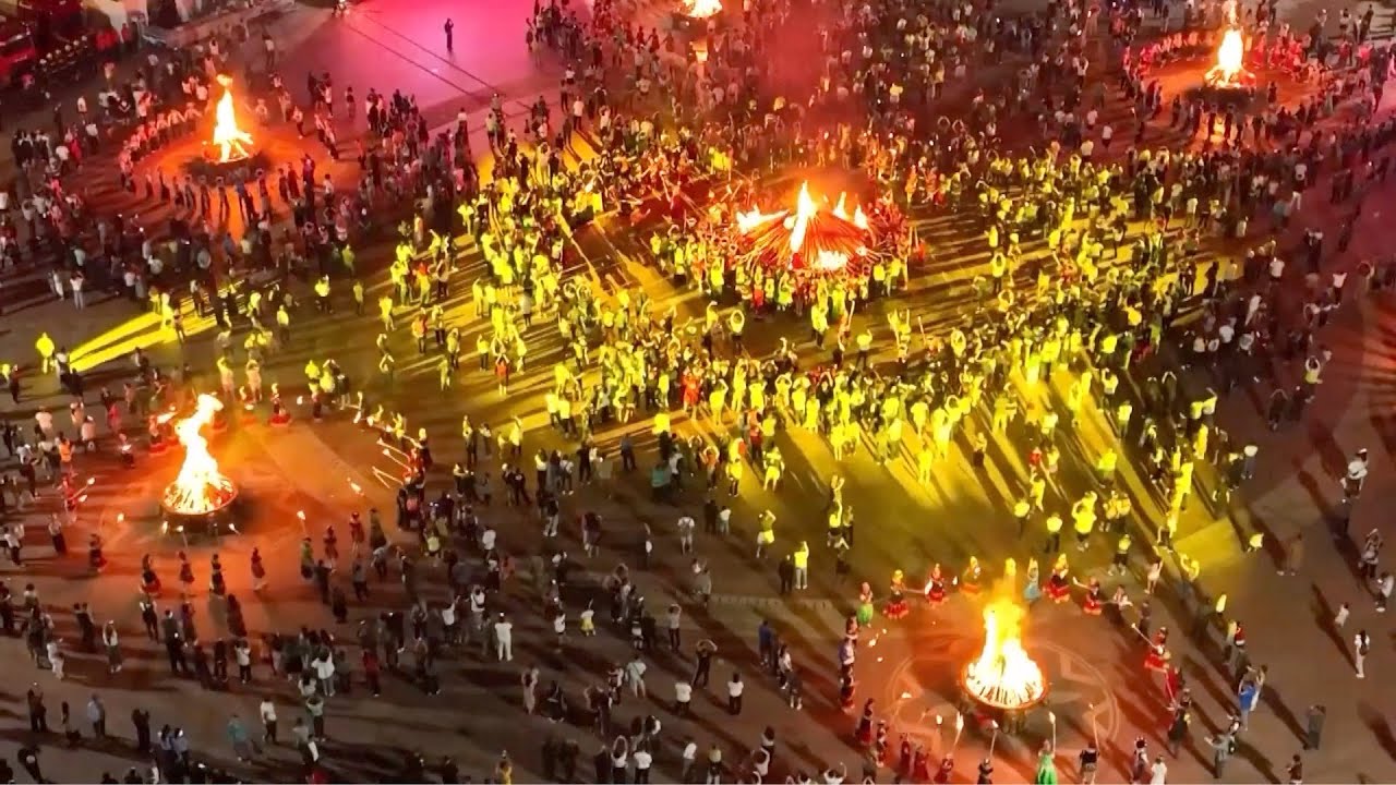 China's Yi ethnic group celebrates traditional Torch Festival - The ...