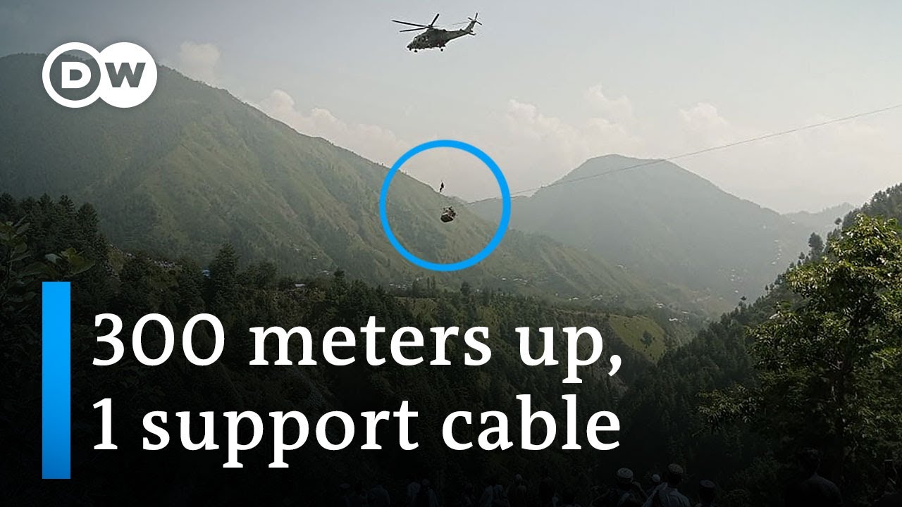 Breaking: Risky airborne rescue to reach 8 people trapped in cable car ...
