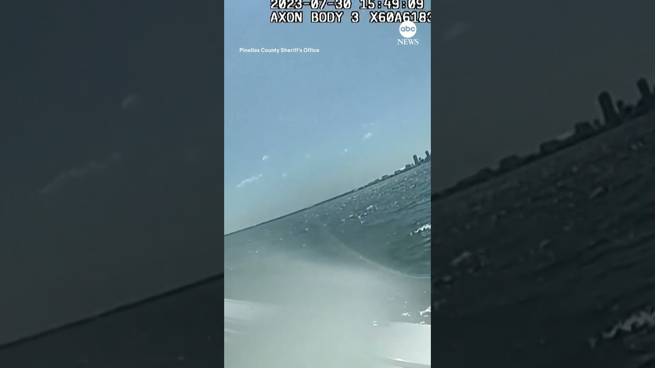 Deputy intercepts runaway boat - The Global Herald