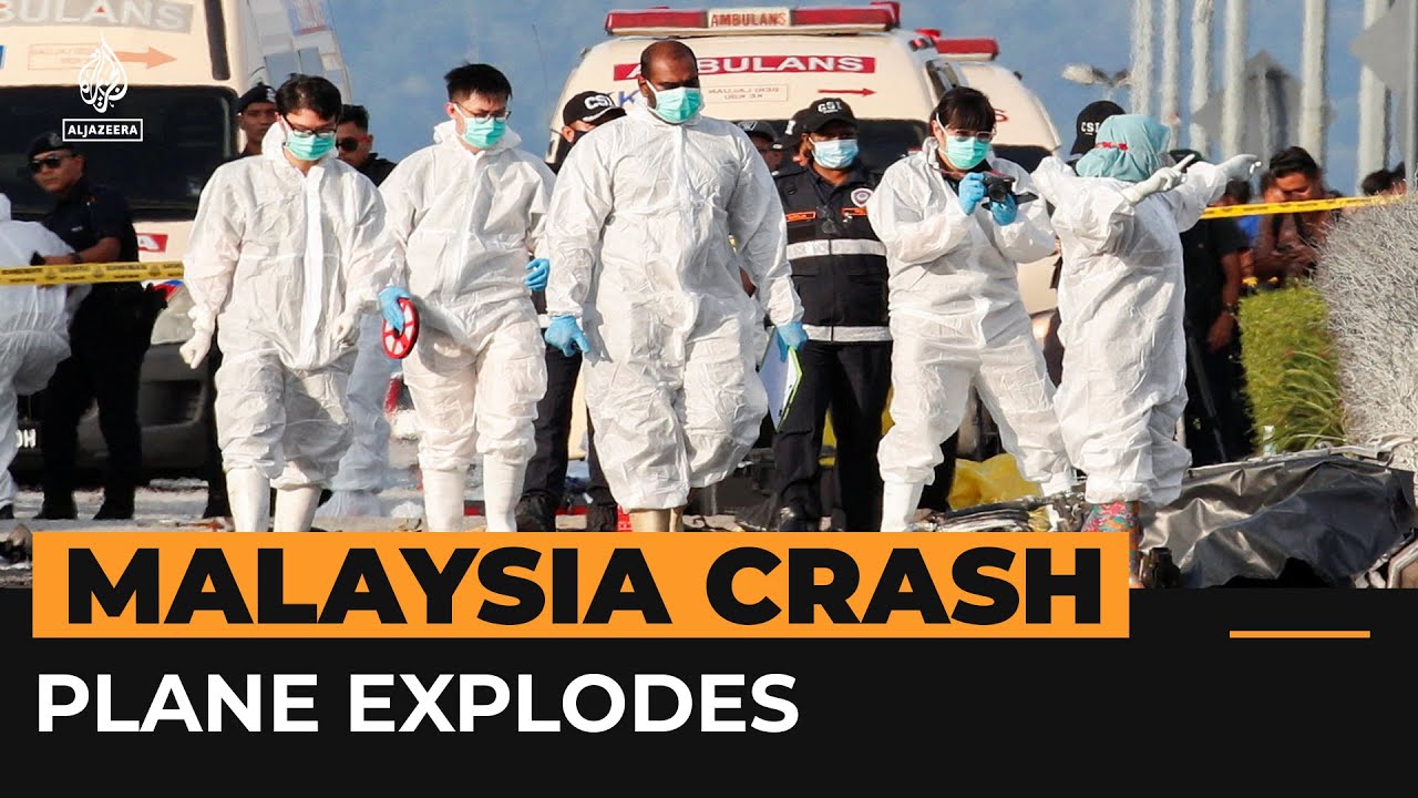 Dashcam captures deadly plane crash on Malaysian highway | Al Jazeera ... Dashcam captures deadly plane crash on Malaysian highway | Al Jazeera ...