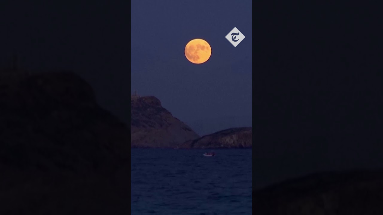 Rare blue super moon glistens around the world - The Global Herald