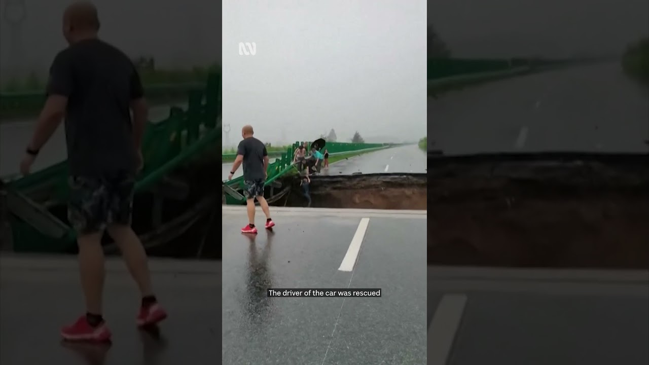 Car plunges off collapsed bridge into crater - The Global Herald