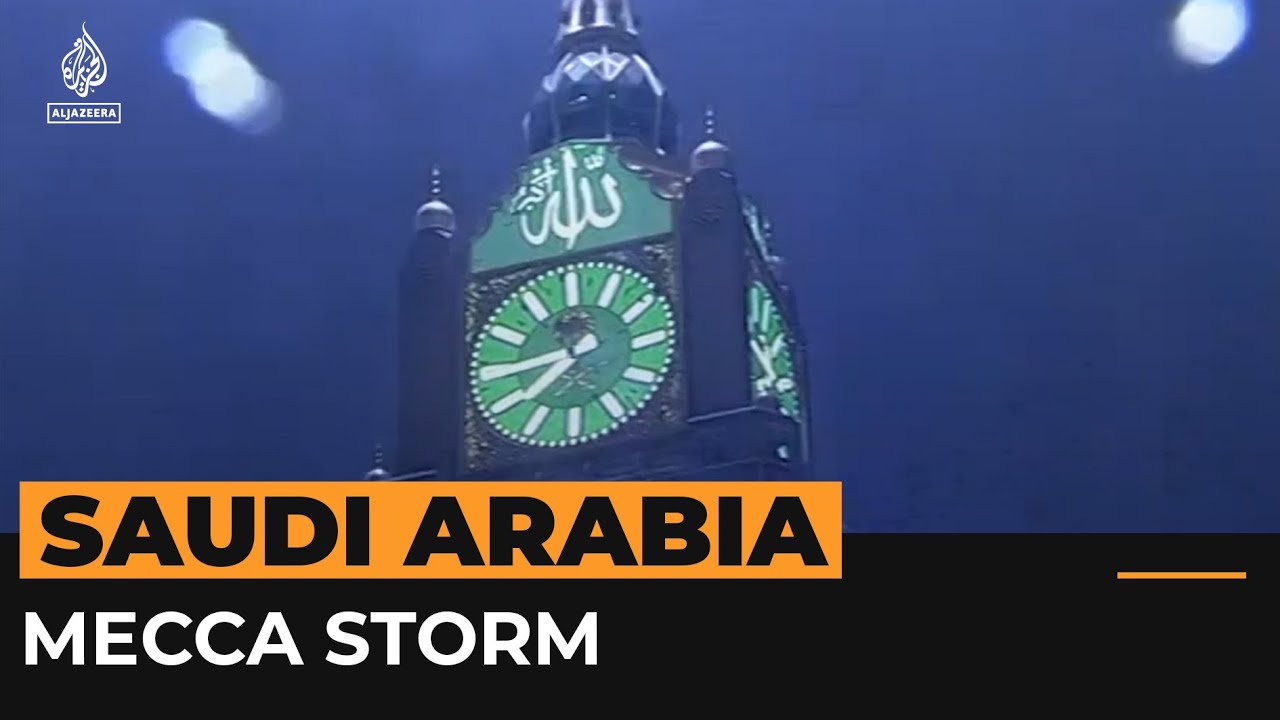 Lightning strikes Mecca clock tower as storm causes chaos - The Global ...