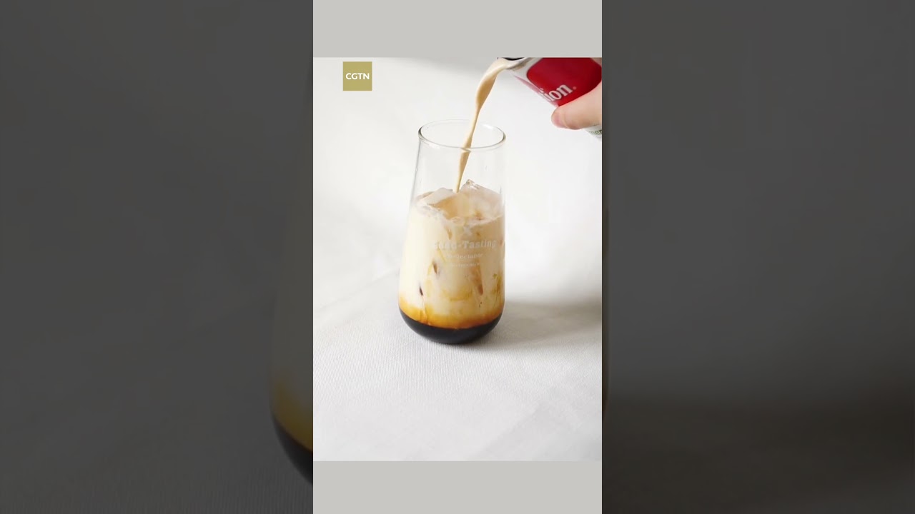 Malaysian specialty drink: How to make 3 layer milk tea? - The Global ...
