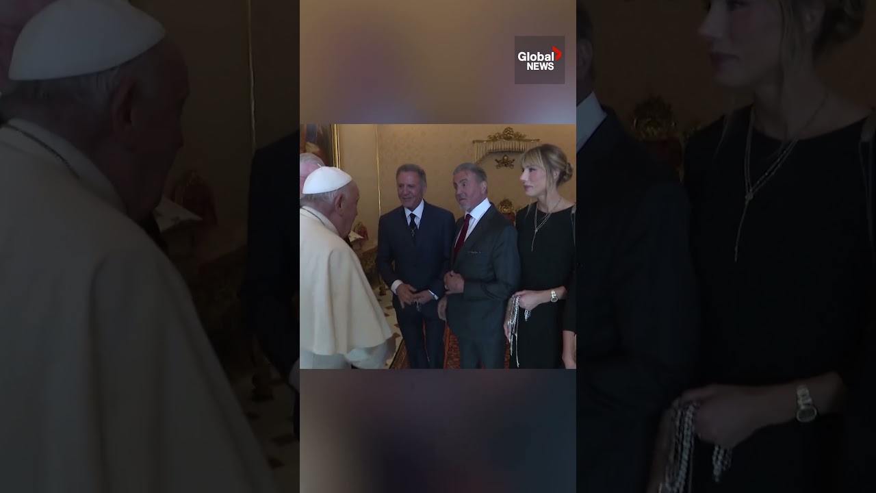 "Ready? We box." Sylvester Stallone meets Pope at Vatican #rockybalboa ...