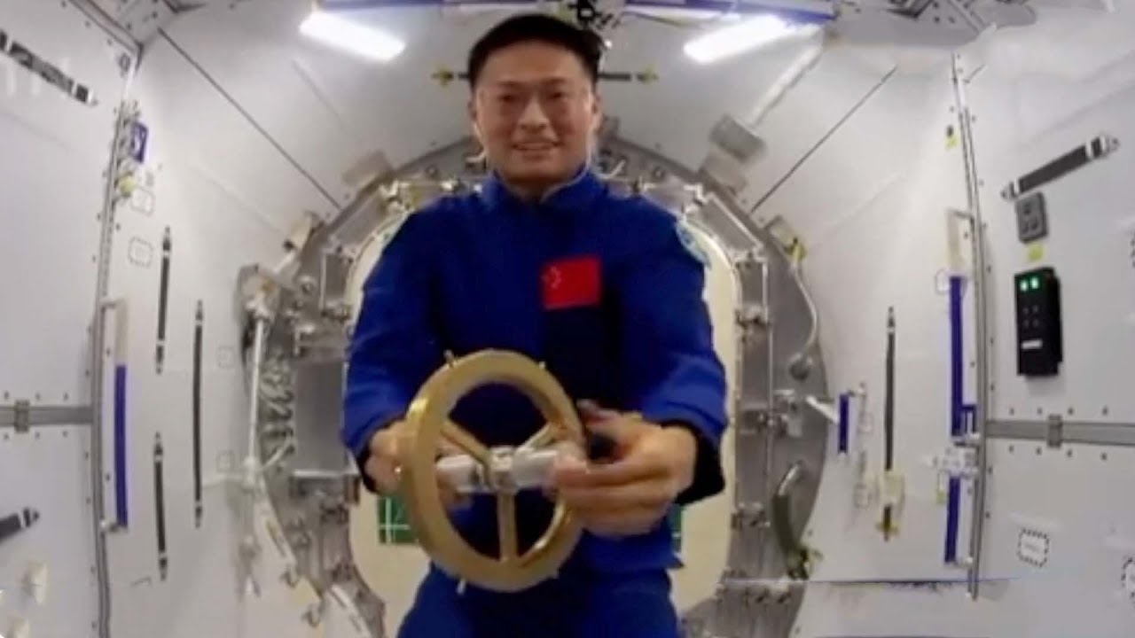 China's Shenzhou-16 astronauts carry out gyroscope experiment in space - The Global Herald