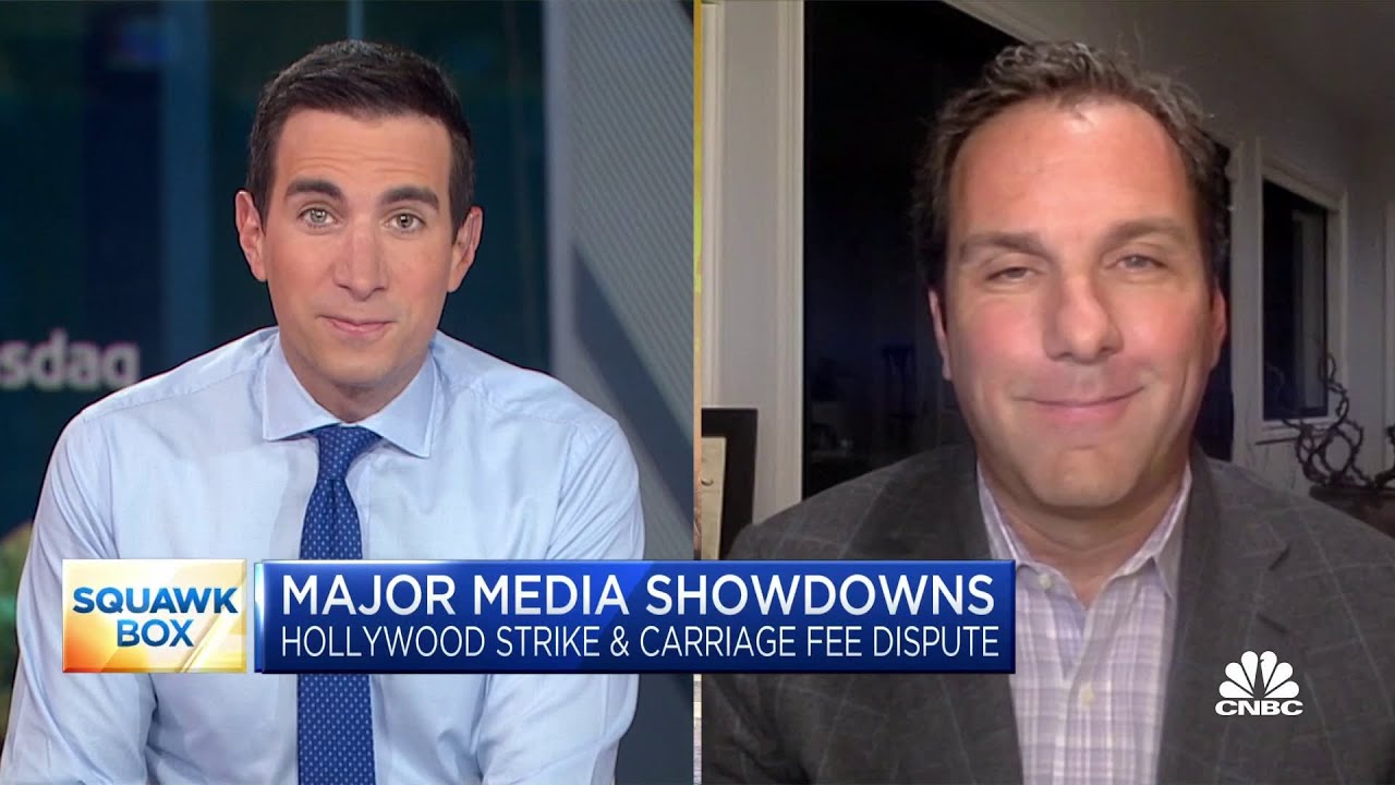 Hollywood strike doesn't have an end in sight, says Puck's Matt Belloni ...