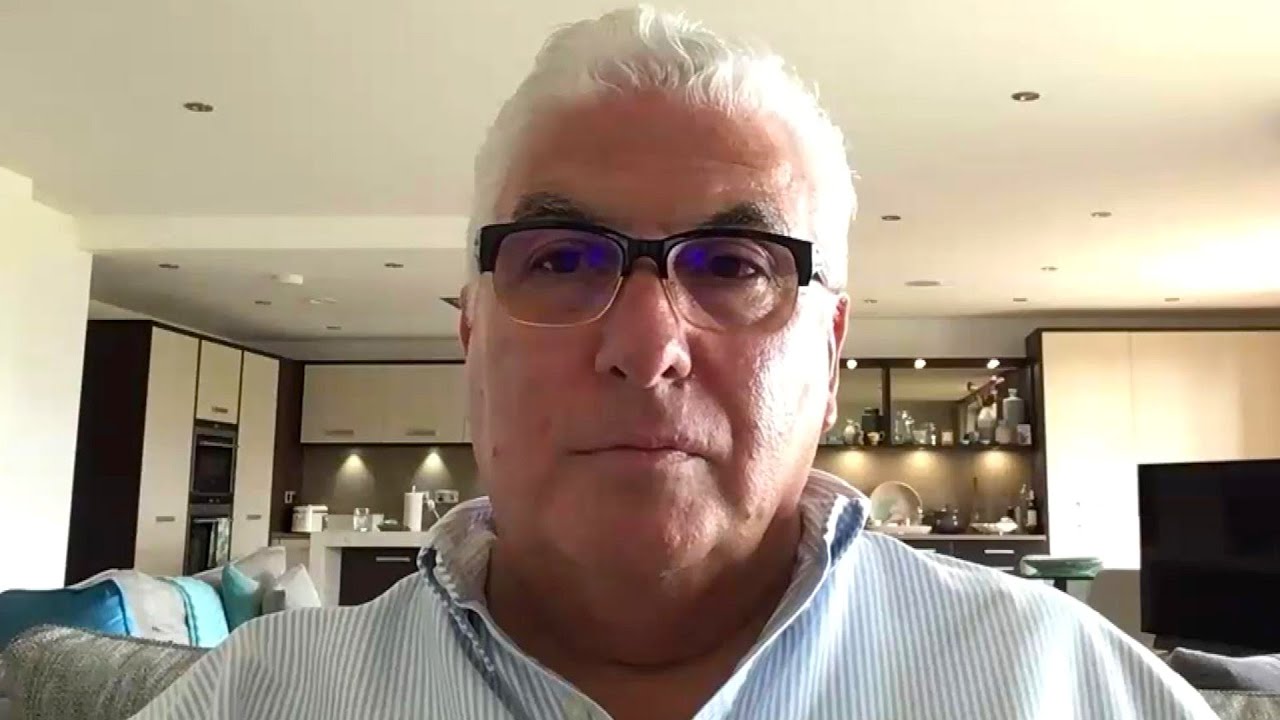 Amy Winehouse's Dad on the Biggest Misconception About His Daughter ...